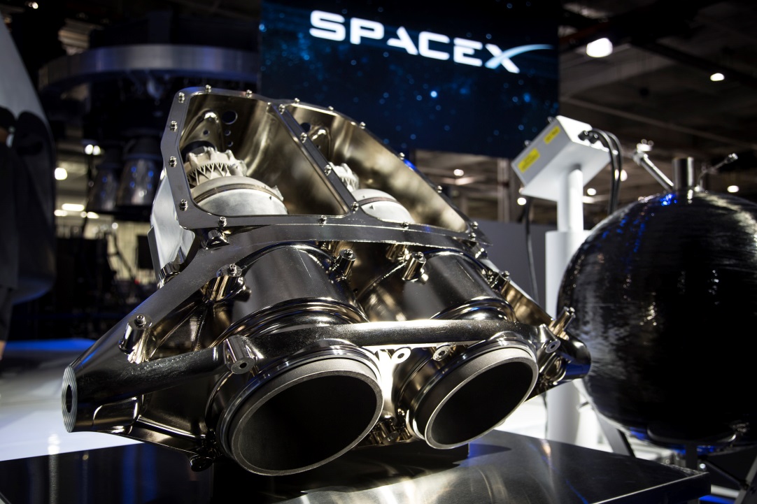 Les voyages dans l'espace avec SpaceX: Bientôt pour tous?